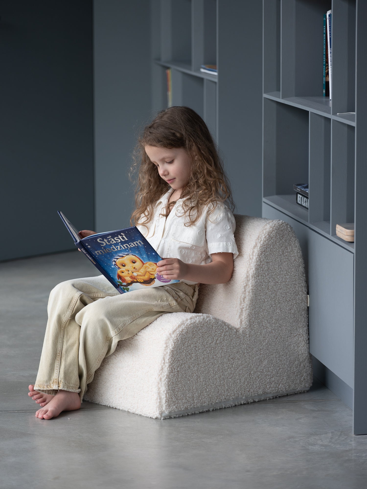 White cloud chair store